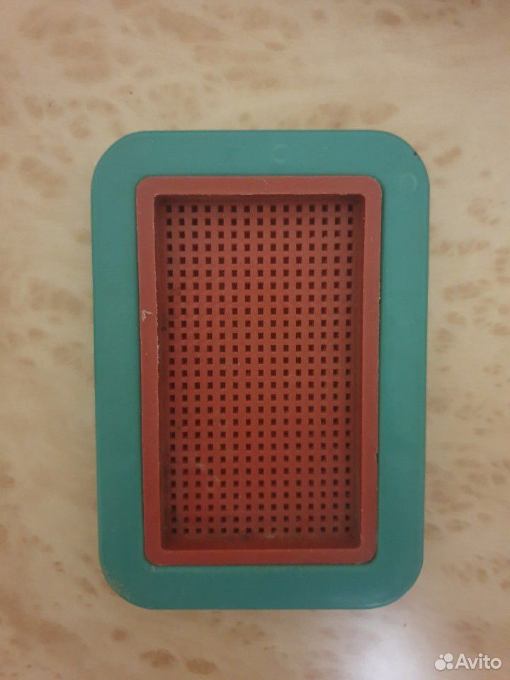 Кормушка для кормления рыб