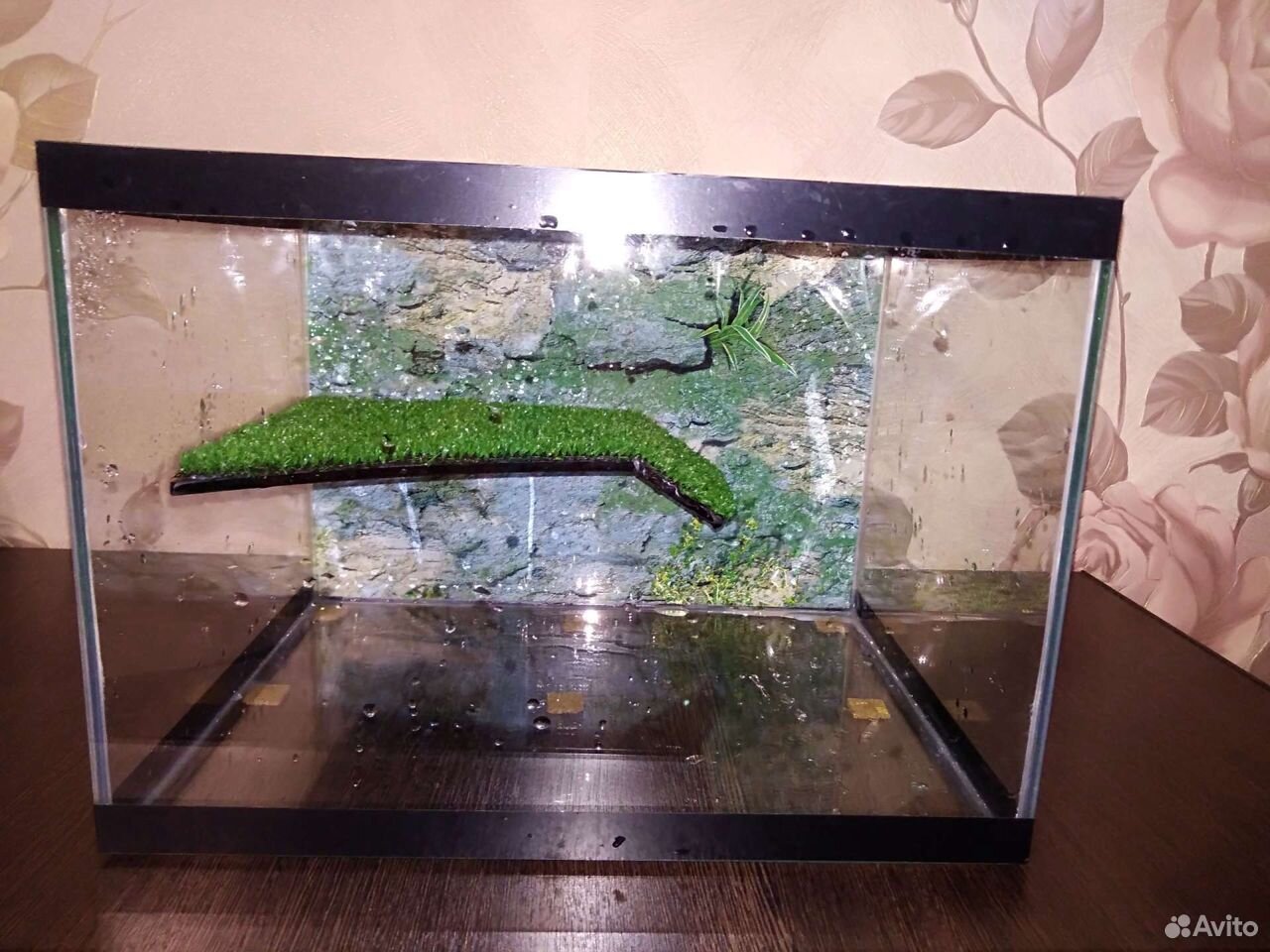 Террариум/черепашник/аквариум